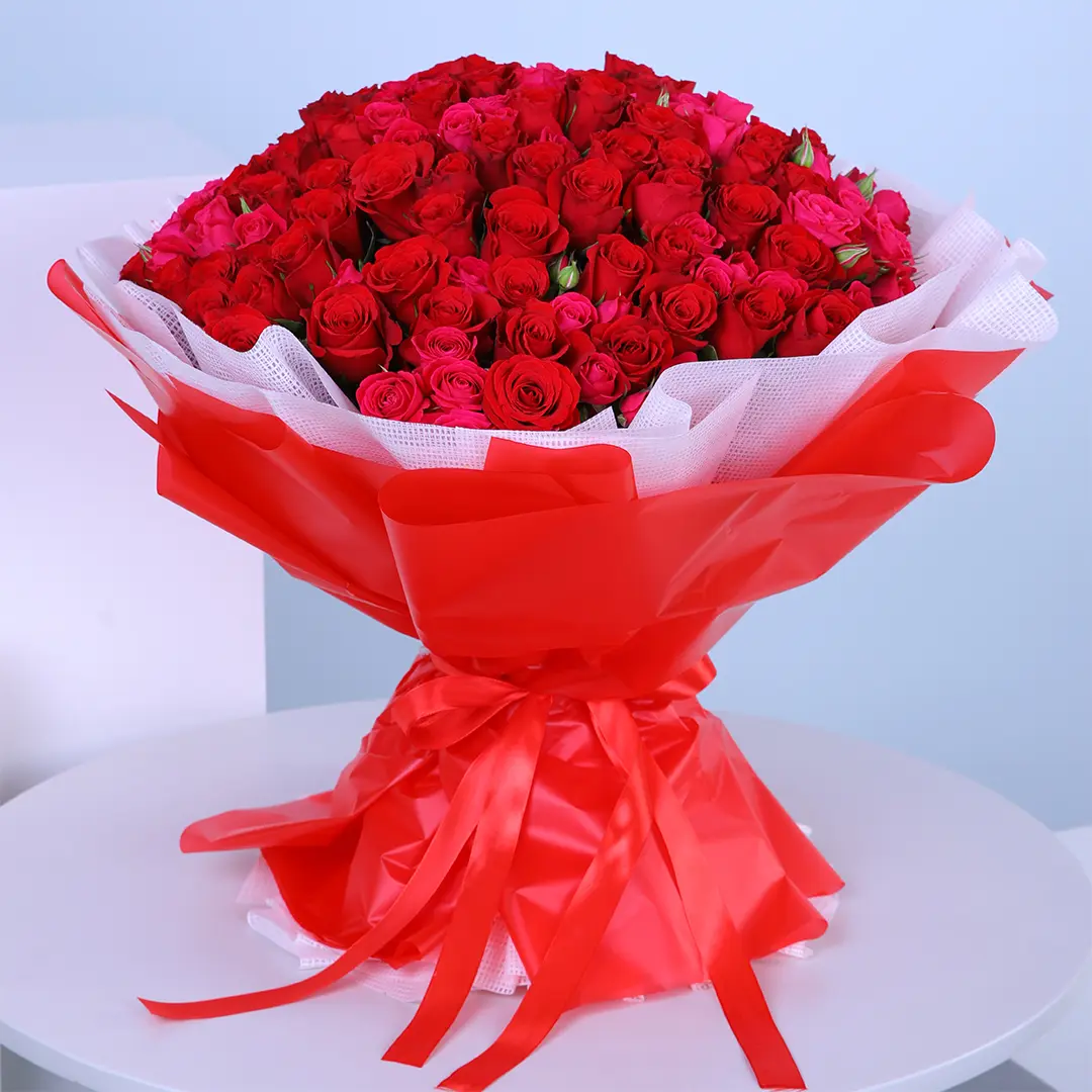 Joyful Roses Bouquet Online Delivery In Qatar